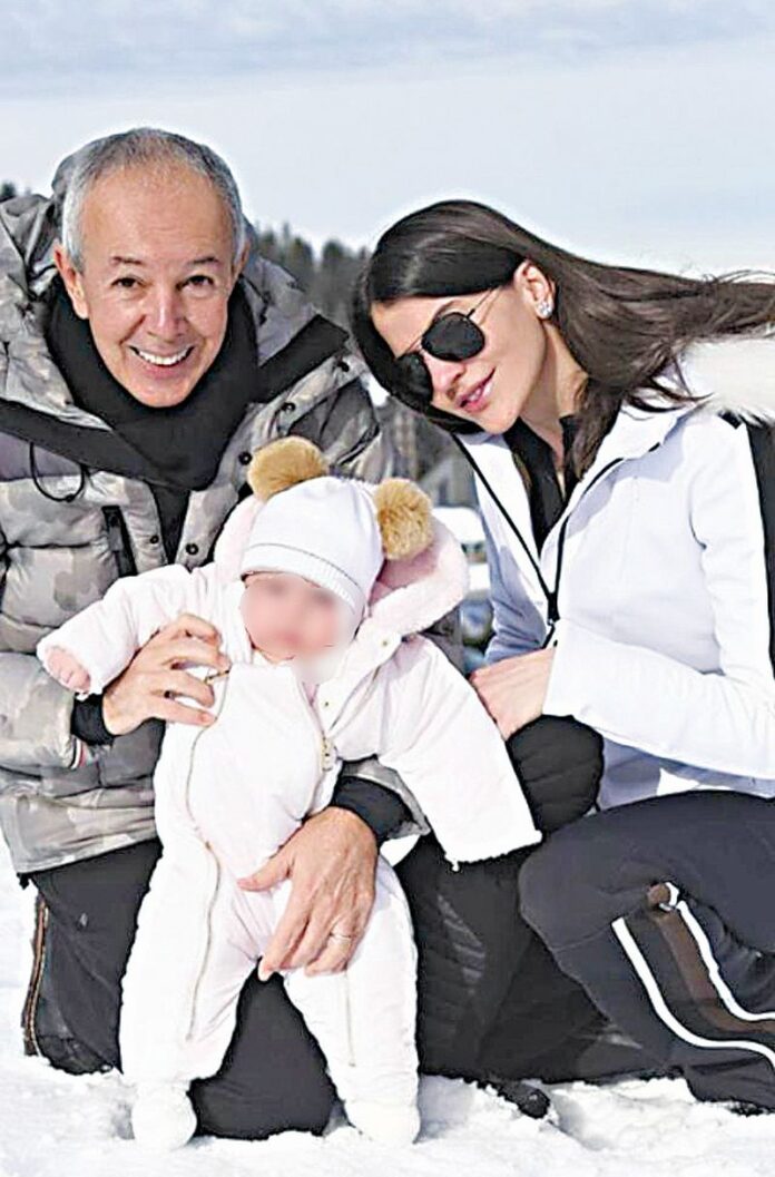 Σε πελάγη ευτυχίας ο εφοπλιστής Γιάννης Κούστας που έγινε έκτη φορά ...