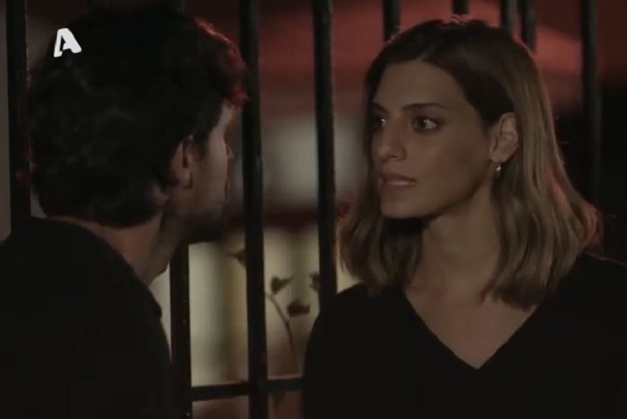 «Σασμός» - Η οικογένεια Βρουλάκη δέχεται επίθεση τη νύχτα από αγνώστους ...