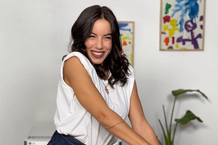 Ηθοποιός από τον «Χαιρέτα τον Πλάτανο» γιόρτασε τα 33α της γενέθλια