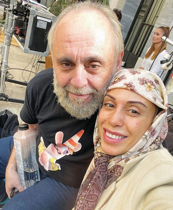 Μαρία Καρλάκη: Άφησε για λίγο τις πίστες για να εμφανιστεί στο «Κόκκινο ...