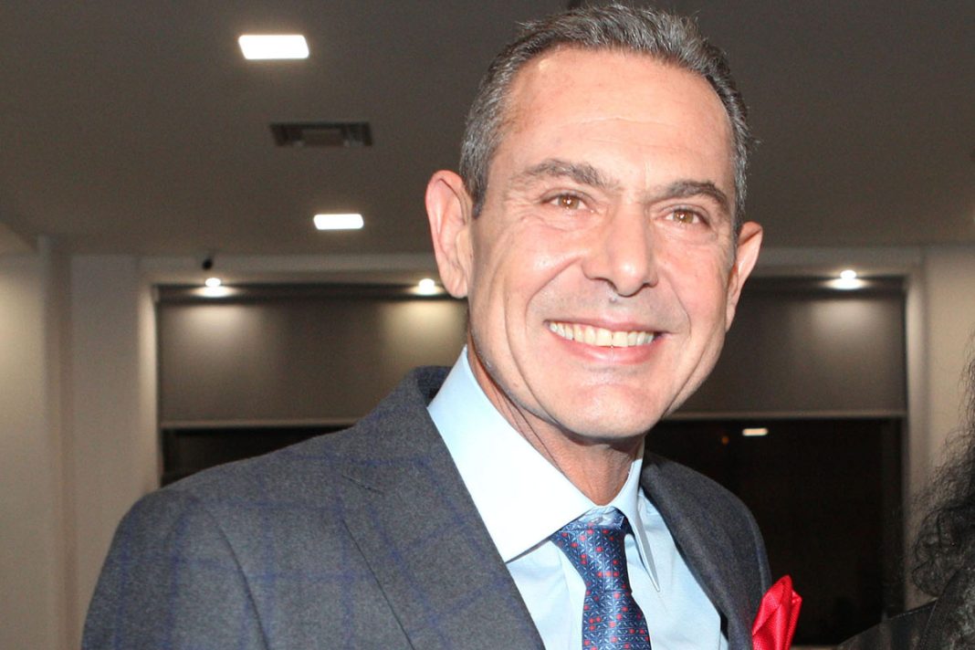 Ο Πάνος Καμμένος στο τσακίρ κέφι - Ο ξέφρενος χορός του