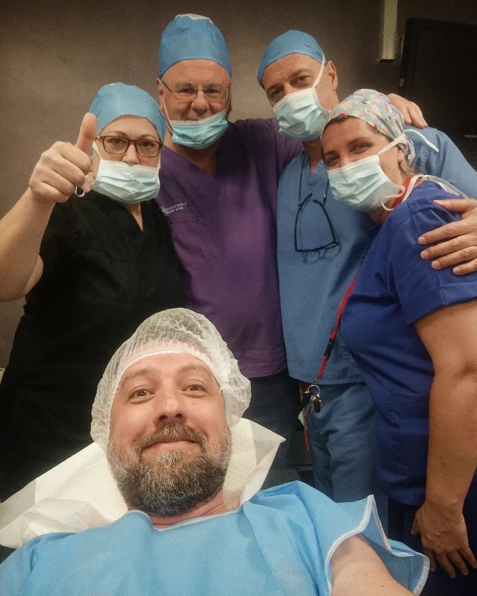 Στο νοσοκομείο ο Μάνος Παπαγιάννης