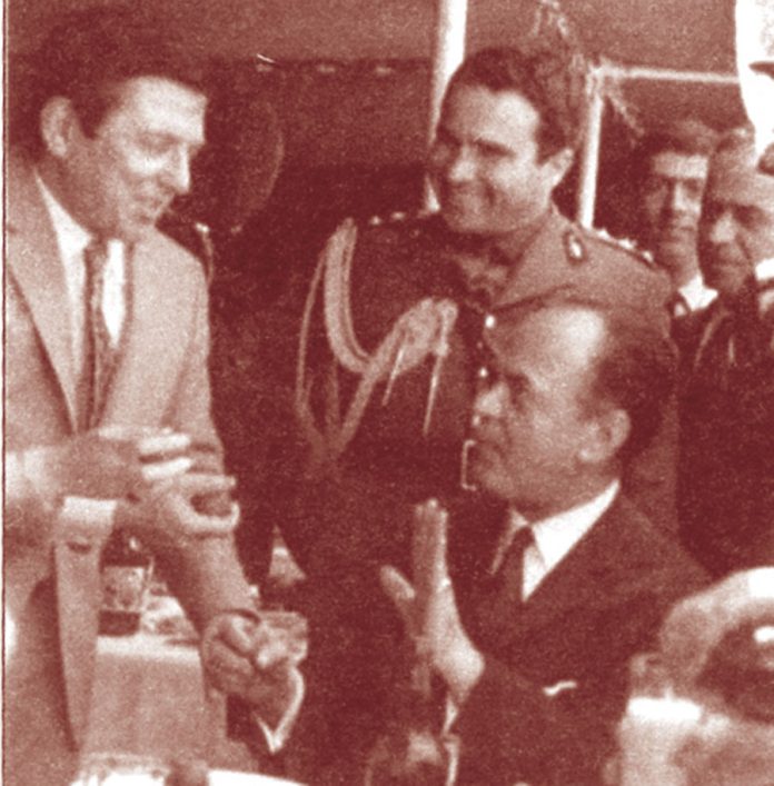 Cine Δέσποινα: Επιστολές... αγάπης και φωτογραφίες των σταρ της εποχής ...