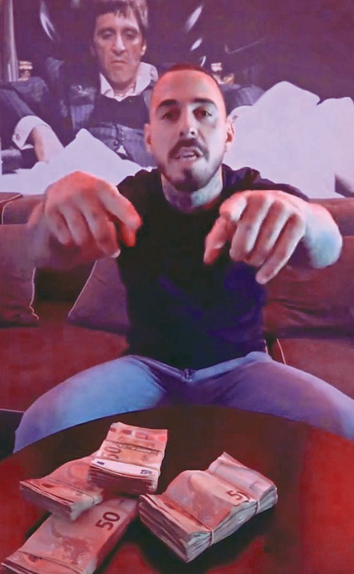 Don Leon: Τράπερ βομβιστής ΑΤΜ τραπεζών